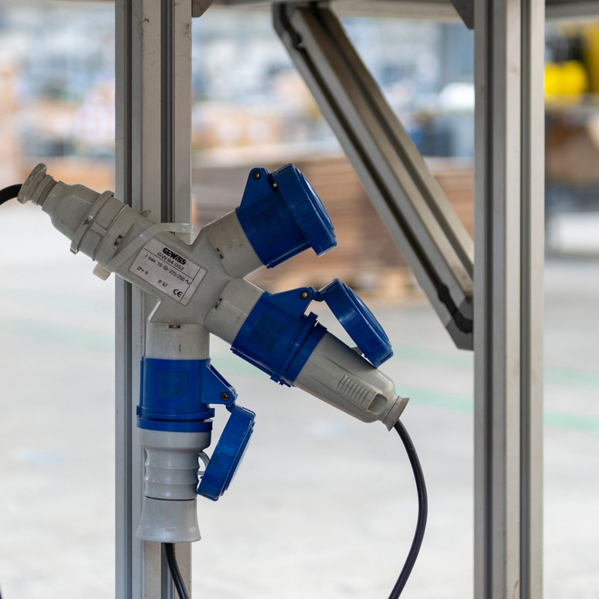 IEC 309 MA Range Multiple sockets and adaptors for industrial and ...