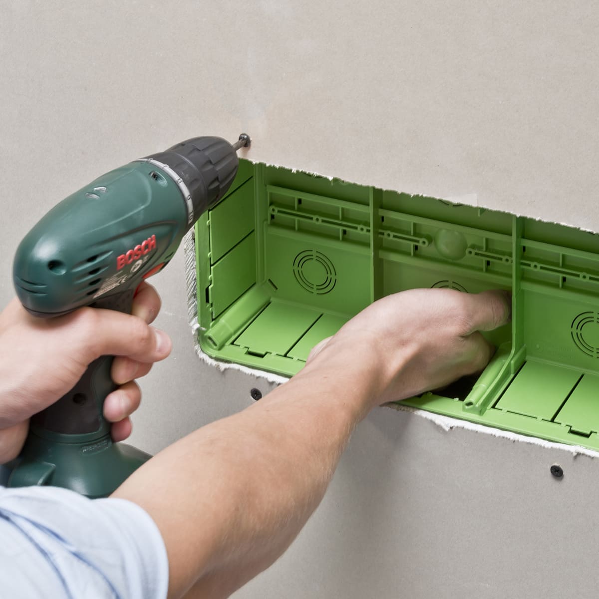 Green Wall range Flush-mounting system for plasterboard walls | Gewiss